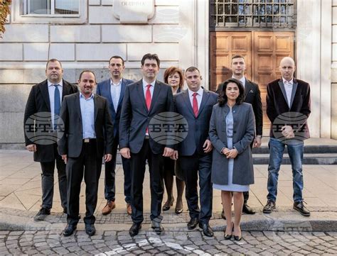 Общинските съветници от „БСП за България“ в Столичния общински съвет решиха Иван Таков да остане