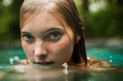 Wet Woman Myconfinedspace