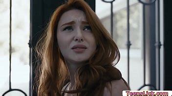 Hot Redhead Forgot Her Ipad In Their House And She Goes Back To Get It Suddenly She Hears A