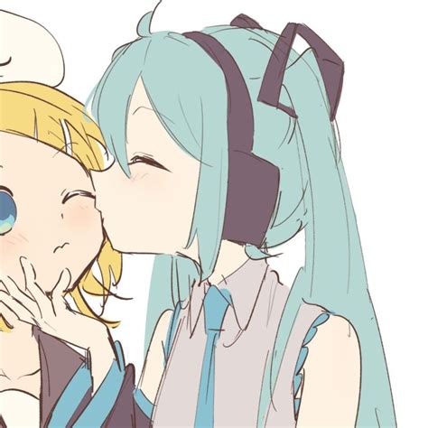 Pin By No On Pfp Vocaloid Anime Art