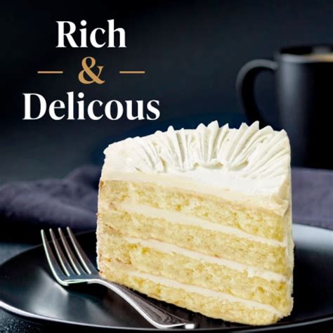 Private Selection® Vanilla Bean Iced Four Layer White Cake 595 Ounce