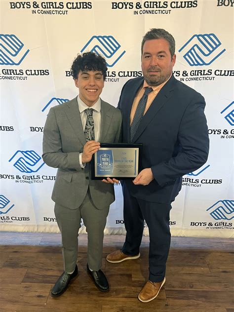 Omar Badr Named State Youth Of The Year News Events And News Boys