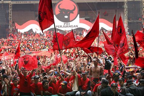 Enam Kepala Daerah Pdip Izin Kampanye Republika Online