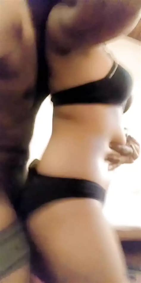 Sri Lankan Young Couple Having Romantic Sex Fun In Room Amateur Porn Sri Lankan Young Couple Having Romantic Sex Fun In Room Amateur Porn