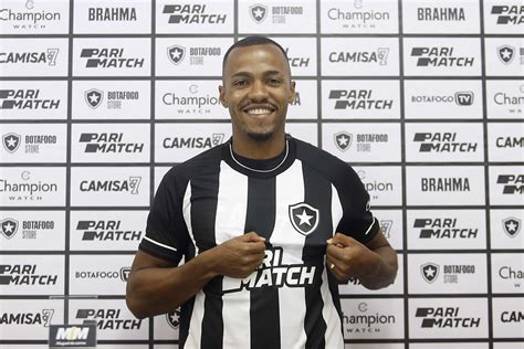 Marlon Freitas Botafogo é Enorme E Tem Uma História Tremendajogada