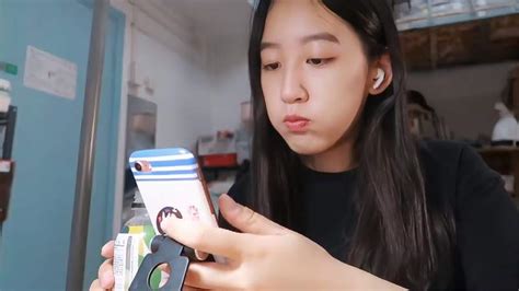 大学生活vlog中南财经政法大学小姐姐用镜头记录一天的全部生活 生活 生活vlog 好看视频