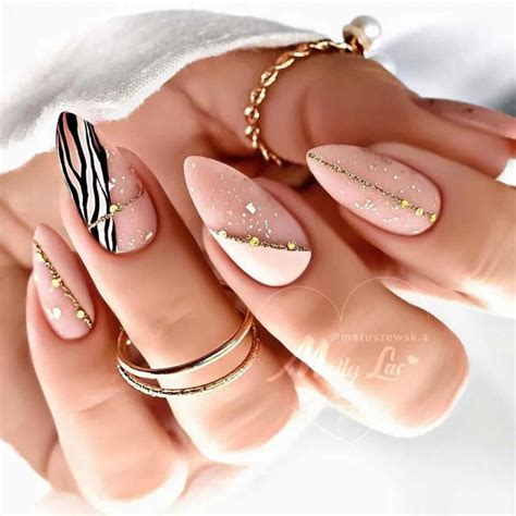 Animal Print Nails To Show Off Your Cute Wild Side Dal Meets Glam