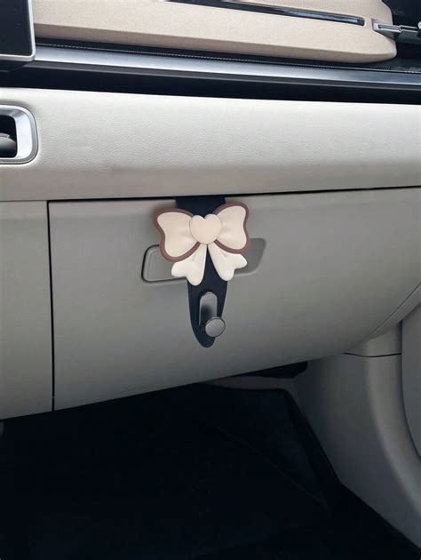 Bowknot Car Hook Creative Car Interior Front Passenger Seat Decorative