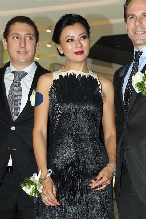 李美凤57岁了 散发成熟气质 搜狐大视野 搜狐新闻