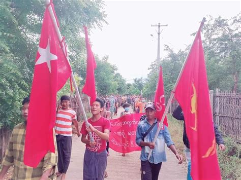 တော်လှန်ရေး အတွက် လုပ်နေတာငါတို့ သရဏဂုံ မတင်နိုင်ဘူး မင်တို့ သတ်ရင် ဒီအတိုင်းသတ် ခေါင်းစဥ်နဲ့