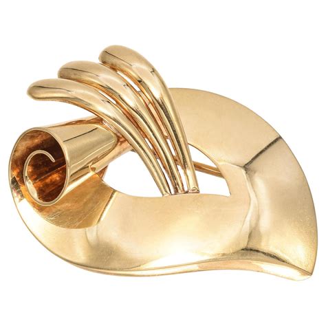 Vintage Tiffany And Co 14k Yellow Gold Infinity Love Knot Pin Brooch
