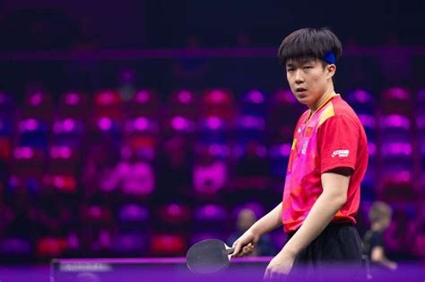 王楚钦状态依然低迷，爆冷负于世界排名27位瑞典选手卡尔伯格赛上男单亚锦赛