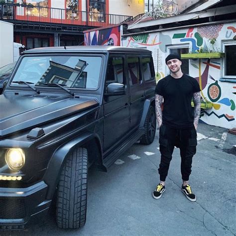 Егор Крид пообещал подарить свой автомобиль одному из поклонников Егоркрид Автомобиль