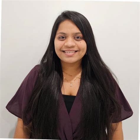 Shivani Vaghasiya Associate Data Analyst Sharp Business Usa Linkedin