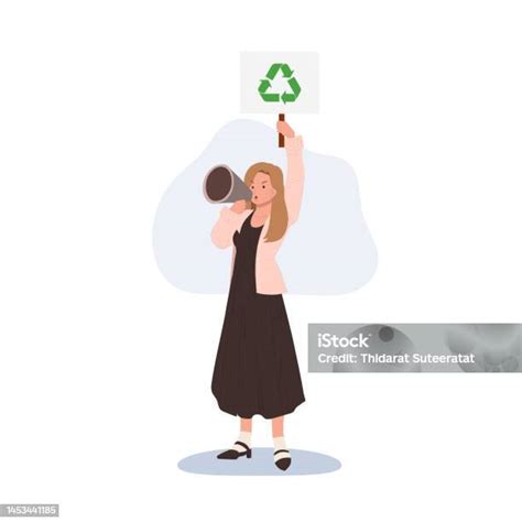 에코 운동가 항의 개념 확성기와 재활용 플래 카드를 가진 여성이 항의하고 있습니다 평면 벡터 만화 캐릭터 그림 개념에 대한 스톡 벡터 아트 및 기타 이미지 Istock
