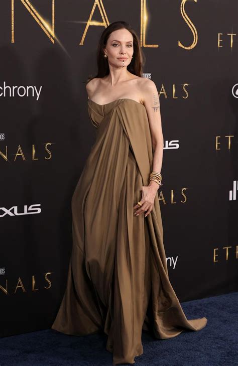 Celebrities Wild Sex Fetishes As Megan Fox Machine Gun Kelly Drank Each Others Blood News