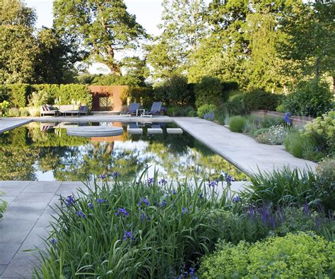 11 Swimming Pool Landscaping Ideas For A Cohesive Space Homebuilding