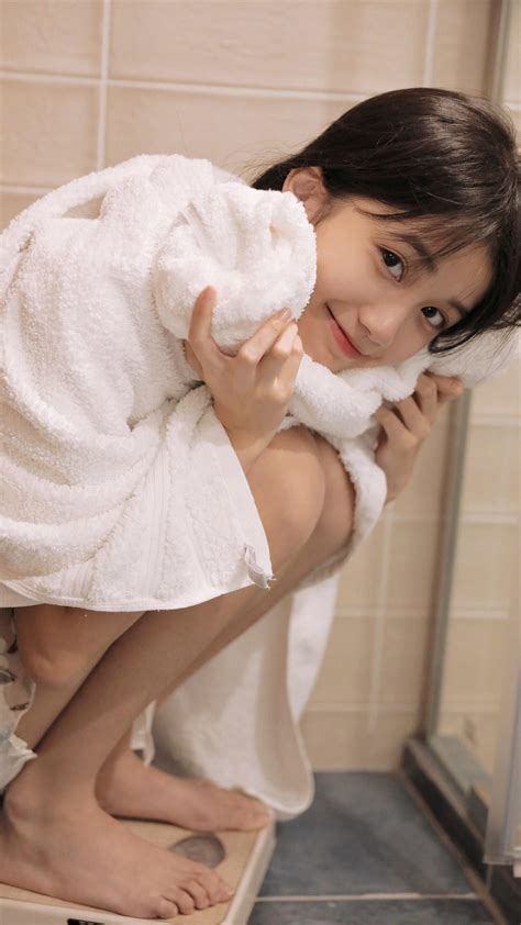 一百张氛围感美女壁纸高清无水印 知乎