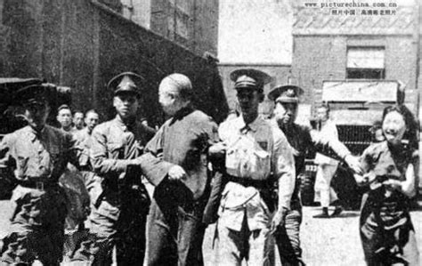 1960年才被抓到的女漢奸，抗戰結束後，她竟潛伏農村教書十幾年 每日頭條