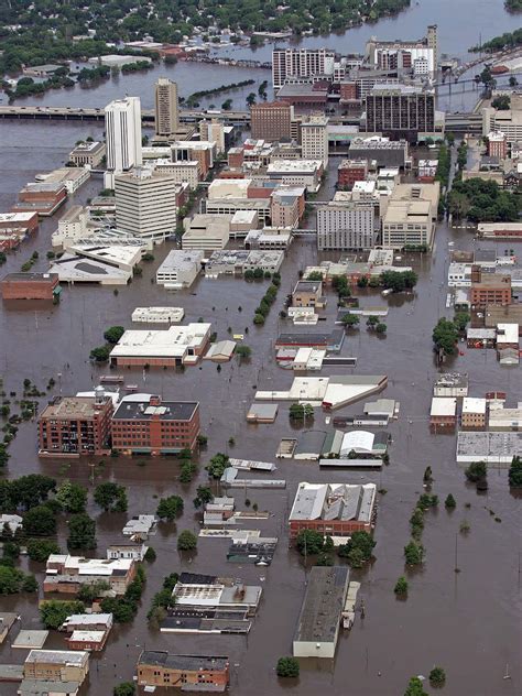 63 Photos A Look Back At The 2008 Iowa Floods
