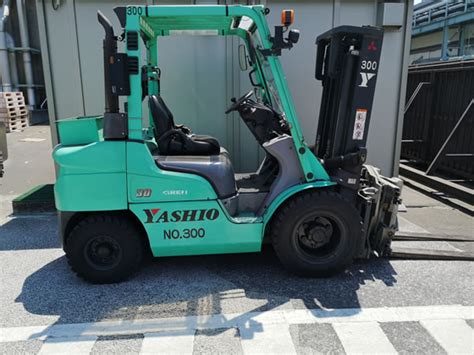 車両紹介 埼玉八潮運輸株式会社