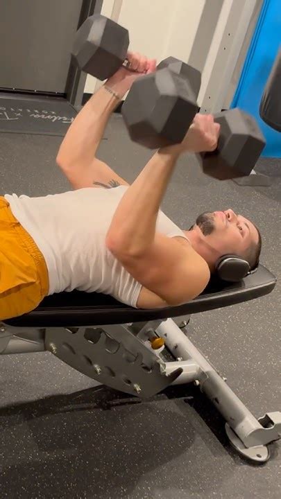 Finish Off Your Tricep Routine With This Youtube