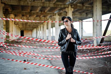 Sexy FBI Female Agent At Abadoned Place 8645072 Stock Photo At Vecteezy