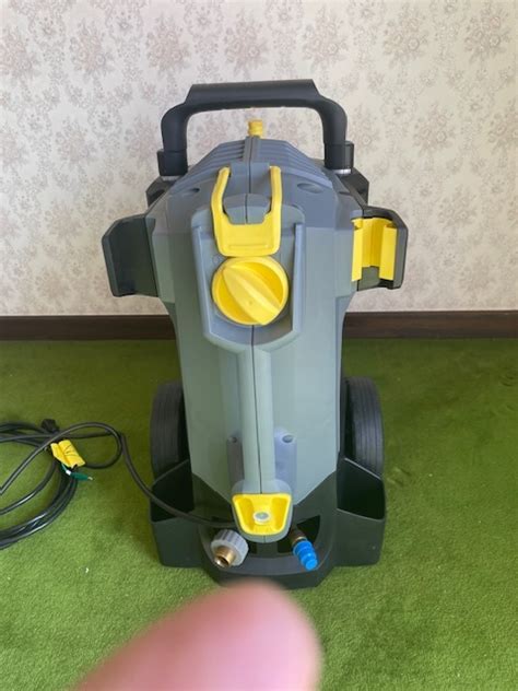 【未使用に近い】美品★★ 試運転のみ★ 送料無料★karcherケルヒャー 業務用高圧洗浄機 Hd4／8c 50hz用の落札情報詳細