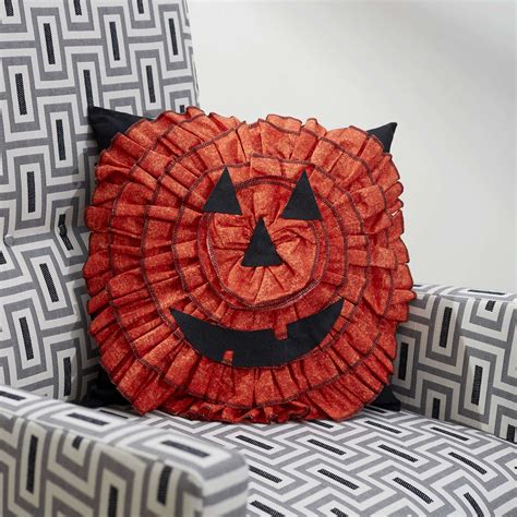 Free Coats And Clark Jack O Lantern Pillow Sewing Pattern Yarnspirations