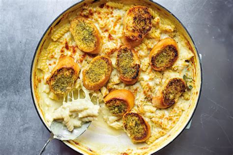 Garlic Bread Mac And Cheese Aldi Uk