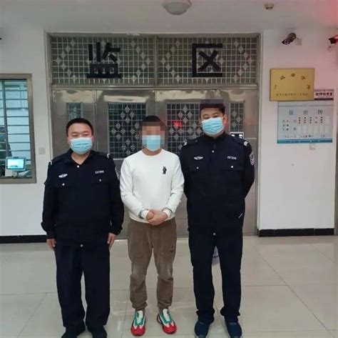 犯罪嫌疑人王某彦被霸州公安抓获归案进行