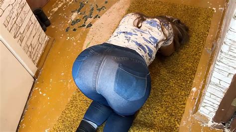 You Cant Pass By A Big Ass And Not Insert A Dick Into Anal Amateur