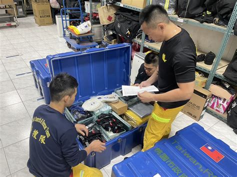 Tachileik News Agency မြန်မာငလျင်ဘေး ကူညီမည့် ထိုင်ဝမ်ကယ်ဆယ်ရေးအဖွဲ့ ပြည်ဝင်ခွင့် မရ၍ လက်လ