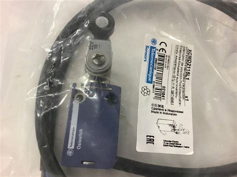 telemecanique xcmd2115l1 limit switch bme bearings and surplus