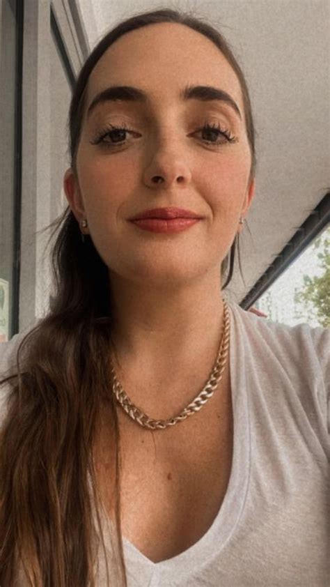 Vanessa Cohen Muestra En Su Libro “enredos De Amor En Miami” Que Ser Independiente Tiene Sus