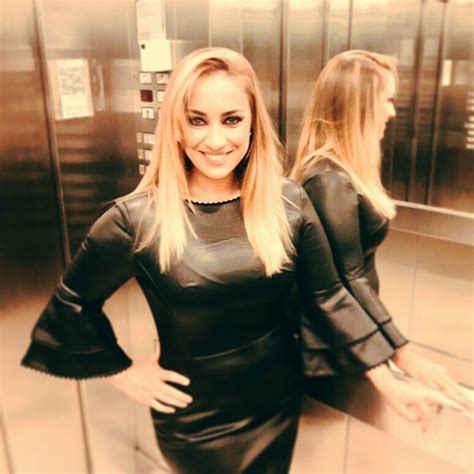 María Julia Oliván Y Su Foto Más Hot Con Dedicatoria A Santiago Del Moro Infobae