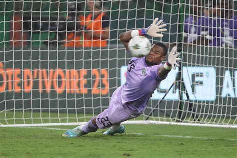 Nigerias Shootout Hero Nwabali I Still Love South Africa