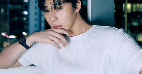 밤의 박서준 신비로운 남성미