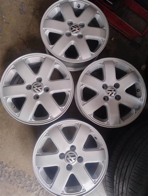 Rines Volkswagen Pointergol 4 En 100 Car Wheels Tires And Parts