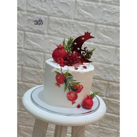 کیک یلدایی 2023؛ تزیین و طرح های جدید کیک شب یلدا بسیار شیک برای عروس و