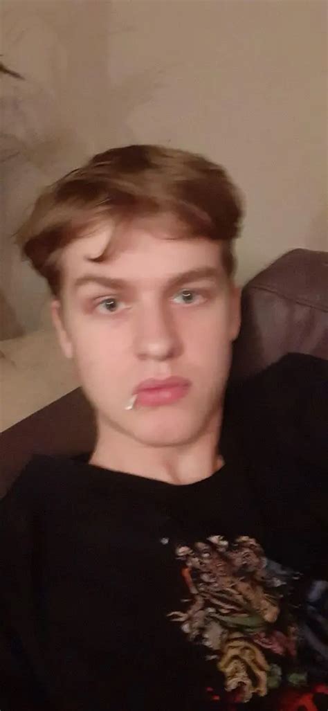 [m16] Rate Me Outta 0 10 Scrolller