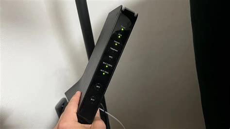 Neobvyklé Chování Wi Fi Může Prozradit že Je Napadena Hackerem Který Chce Ukrást Bankovní