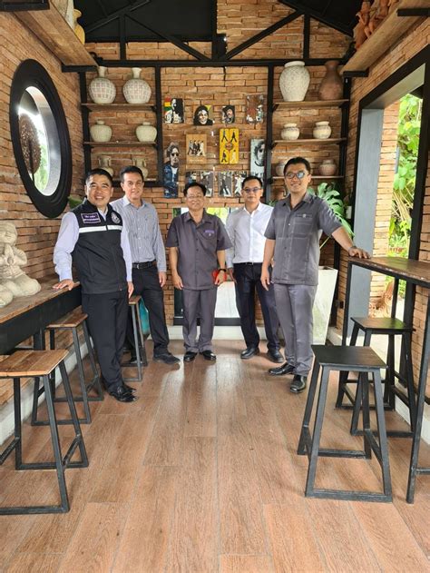 นายวิเชียร ทองด้วง บริษัท ไทยเปเปอร์มิลล์ จำกัด