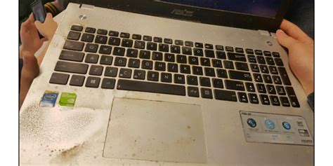 How To Clean Your Dirty Laptop The Right Way Cashify Laptops Blog