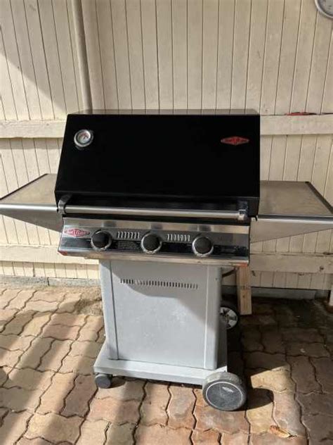 Beef Eater Bbq With Cover And Thermostat Bbq In Oakleigh Vic