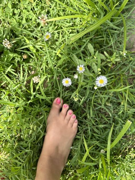 Would Your Worship My Soles Or Toes First R Rate My Feet
