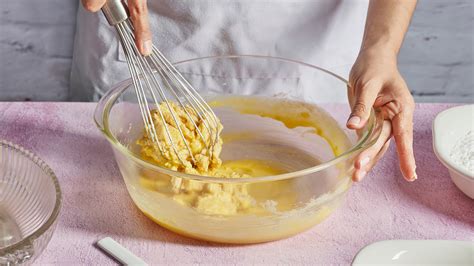 Why This Classic Baking Egg Replacement Sometimes Fails