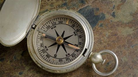 Compass Pronunciation In American Accent At Jack Oconnell Blog