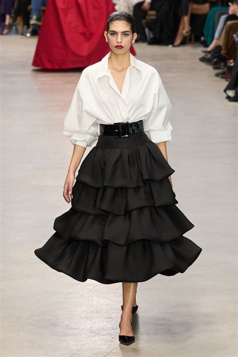 Carolina Herrera Fall 2024 Ready To Wear Collection Fall Winter