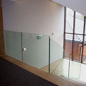 Balustrady Szklane Na 1 Miejscu W Nowoczesnej Aranżacji